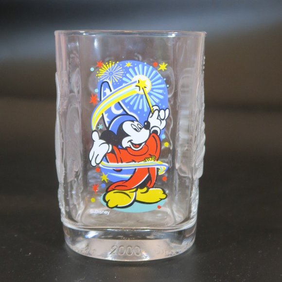 Disney | Dining | Mcdonalds Disney Magic Kingdom Mickey Mouse 200 ...